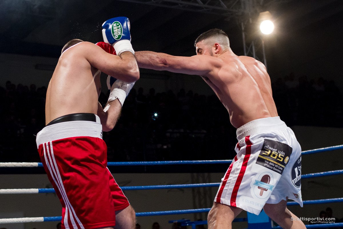 Boxe, Mattia Faraoni vs Francesco Cataldo / galleria fotografica ...